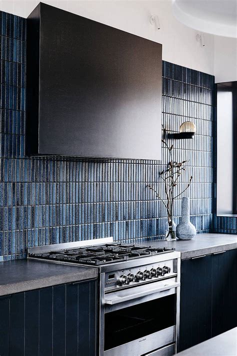 Vertical Kitchen Backsplash Things In The Kitchen