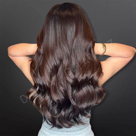 35 Long Layered Wavy Haircuts For A Feminine Look Hood Mwr