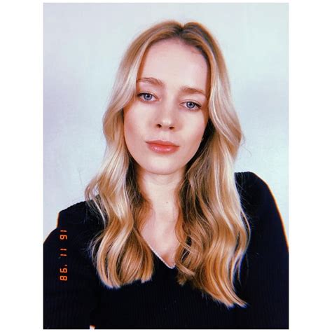 Lily Dodsworth Evans 11172020 • Celebmafia