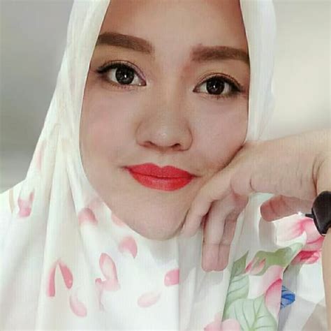 Rika Silvia 💋 K Rieka • Threads Say More