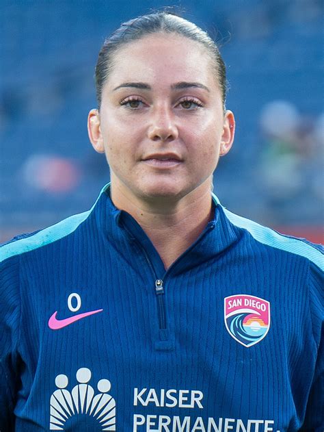 Leah Freeman Wikipedia