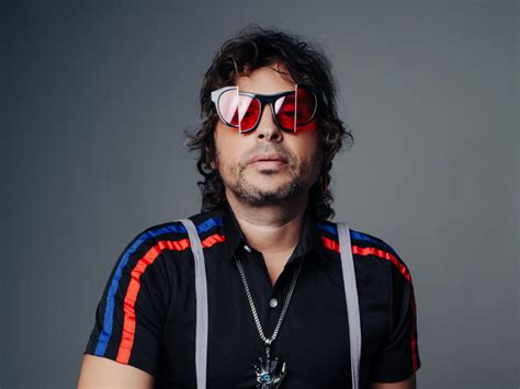 Nueva Canción De Servando Se Hace Viral Por Mensaje De Unión