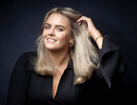 Någonting Att Dricka Med Sofia Dalén Wine Table