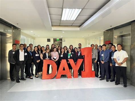 Newemployeeorientation Officiallypsbanker Firstdayhighchallenge