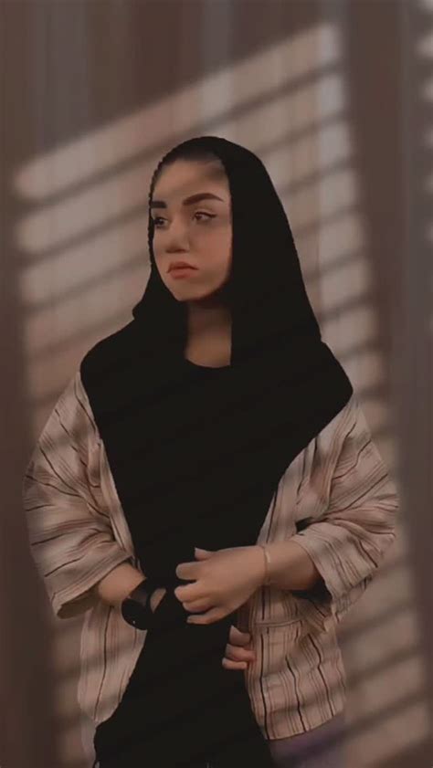 ‎کـار بافتنــــی‎ ‎طرح شال هودی جدیدمون حمایت فراموش نکنید بافتنی جاحولهای جایبراش جای