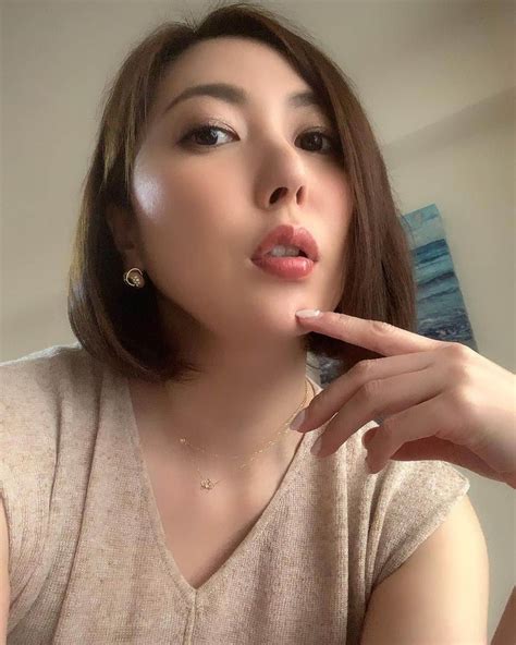 横山みれいさんのインスタグラム写真 横山みれいinstagram「ピンク映画の衣装合わせ行ってきた〜！ ピンク映画 映画