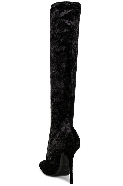 Saint Laurent Ella 110 Boots In Nero Fwrd