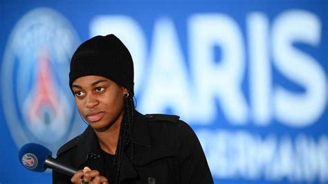 Psg Marie Antoinette Katoto Apporte Son Soutien à Kylian Mbappé