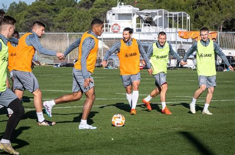 Foto Ubod Evo Gde Karijeru Nastavlja Miloš Zeka Jojić Butasportrs