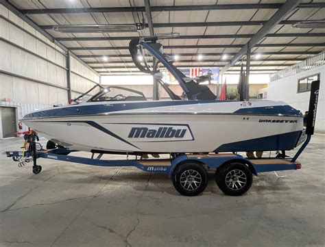 Used 2022 Malibu 22 Lsv 60020 Fox Lake Boat Trader