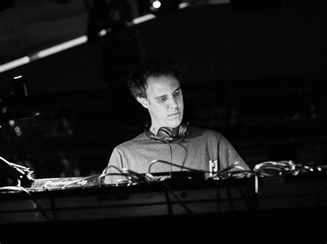 7 Music Production Techniques From Four Tets ‘three