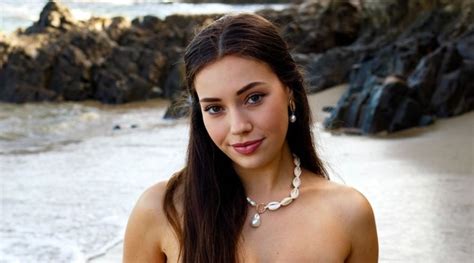 Bianca Stanciu Age Height Net Worth Boyfriend Bio Facts Wiki