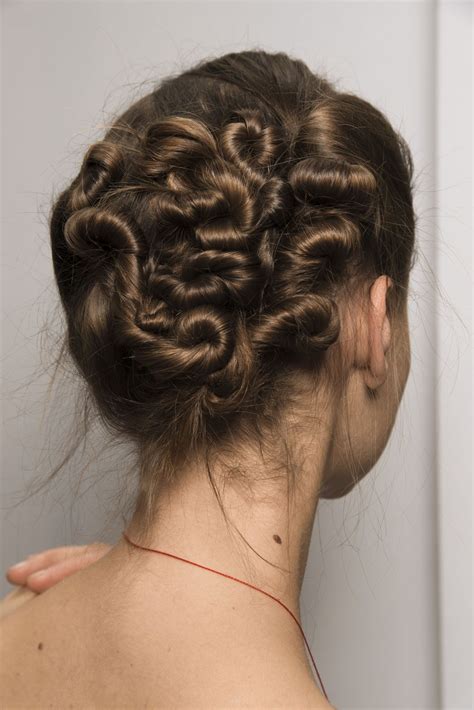 Runway Hair Looks Artofit