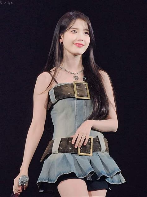 Pin By Daisy Alcaras On Iu Korean Girl My Girl Girl