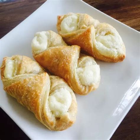 Mini Quesitos X 50 Unidades Panaderia Barcelona