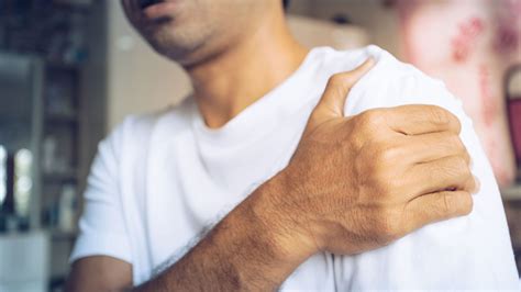 What Causes A Blood Clot To Form In The Arm