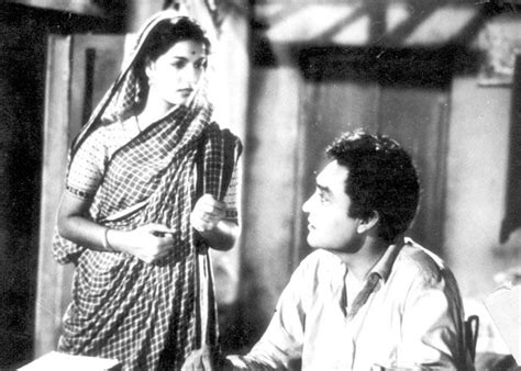 20 Vintage Photos Of Ashok Kumar That Will Make You Nostalgic