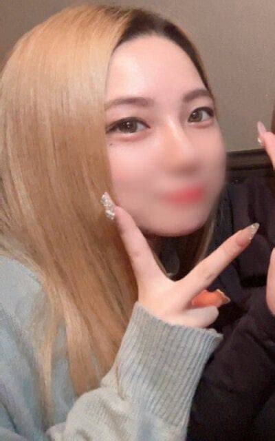 Emi Chami Cam Model Free Live Sex Show And Chat Stripchat