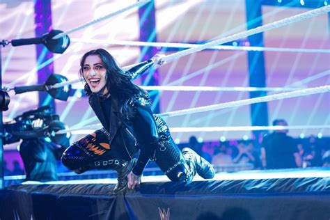 Everyone Had Same Reaction To Wwe Star Rhea Ripleys Sizzling Outfit