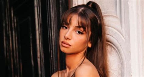 Mimi Keene Cuál Es El Nombre Real De La Actriz De Sex Education