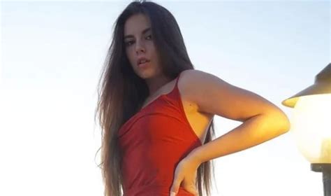 Lauren Alexis Bio Career Net Worth Family And Boyfriend