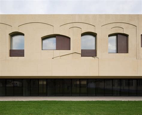 Geometric Forms Recall Historic Predecessors At Spanish Psychiatric Facility