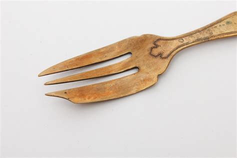 Guelon Brass And Bakelite Flatware Ebth Guelon Brass And Bakelite Flatware Ebth