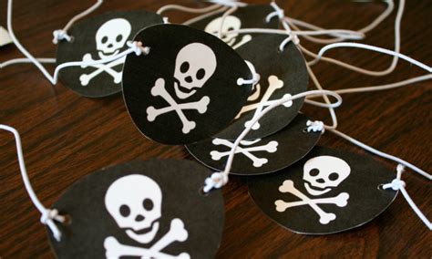 Cómo Hacer Un Parche Pirata Paso A Paso Fácil ® Chiquipedia