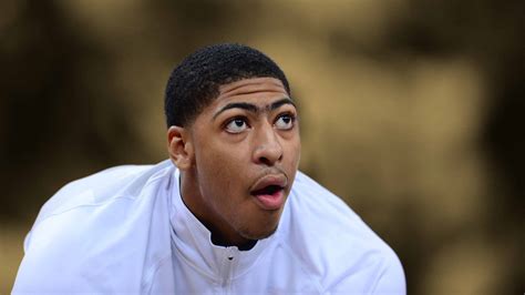 Anthony Davis Unibrow Shaved