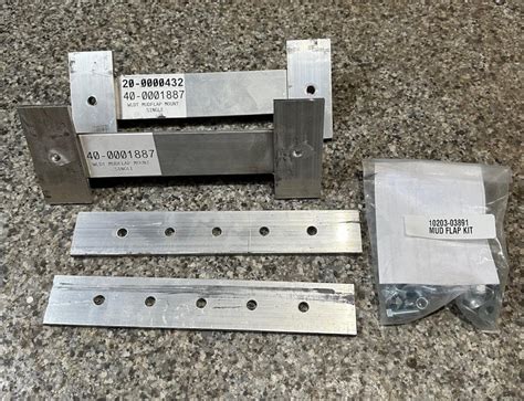 Aluma Mudflap Bracket Mount Kit 2 Per Single Wheel With Hardware