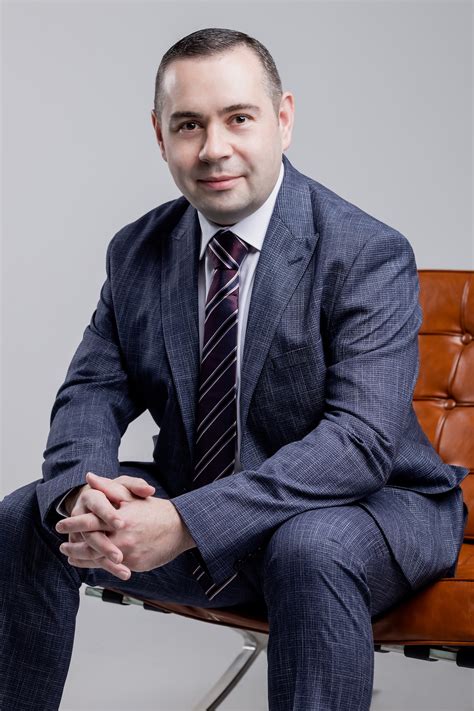 About Dr Colum Nolan Oxford Spine And Neuro