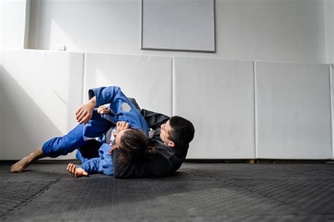 Your First Bjj Class How To Prepare And What To Expect Oriengis