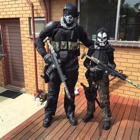 Call Of Duty Zombies Cosplay