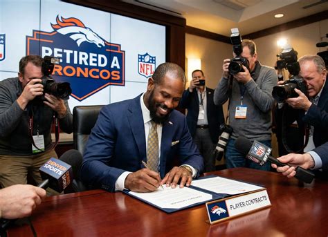 Von Miller Signs One Day Contract With Denver To Retire At 36 Sends