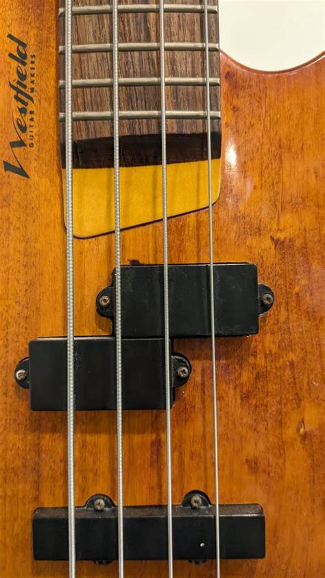 What Is The Difference In Sound Between The Staggered Left Vs The Staggered Right Pickup Layout