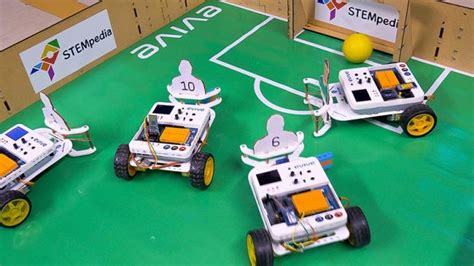How To Make Diy Soccer Playing Mobile Robots Using Arduino And Bluetooth