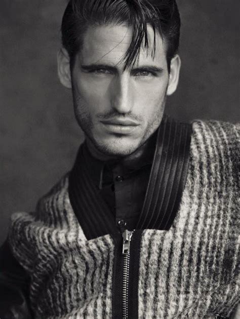 Adrian Gallardo Modexpor