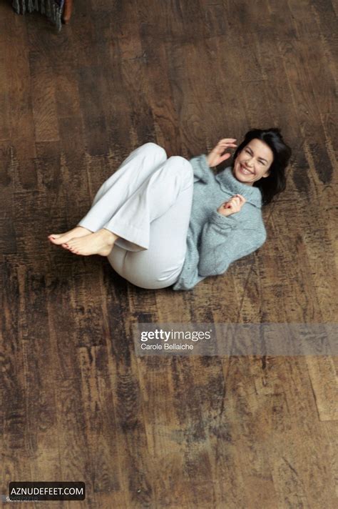 VALÉRIE KAPRISKY Feet AZNudeFeet