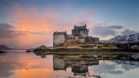 Eilean Donan Dawn Bing Wallpaper Download