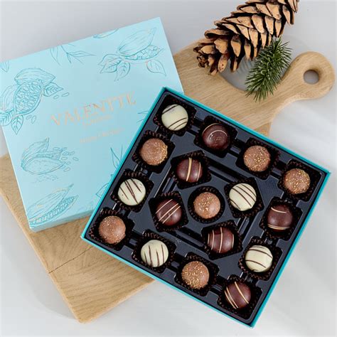 Classic Christmas Box