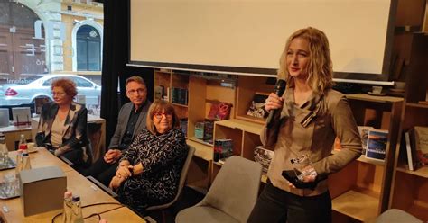 Telex Moskovics Judit Az Rtl Munkatársa Kapta A Szente László Díjat