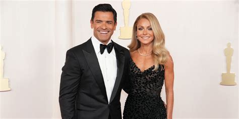 Kelly Ripa Opens Up About Mark Consueloss Repulsive Sex Habit