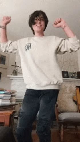 Dancing Dance  Dancing Dance Vibing Discover And Share S
