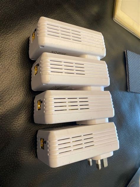 Aztech Homeplug Av 500mbps Ethernet Adapter With Pass Through Computers And Tech Parts