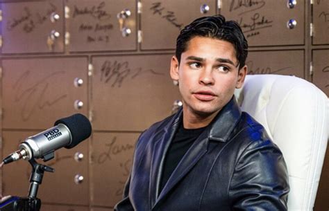 Boxer Ryan Garcia Claims To Possess A Real Alien Photo Breezyscroll