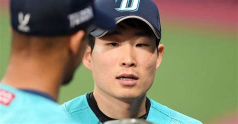 이재학꼭 승리하자고 사진