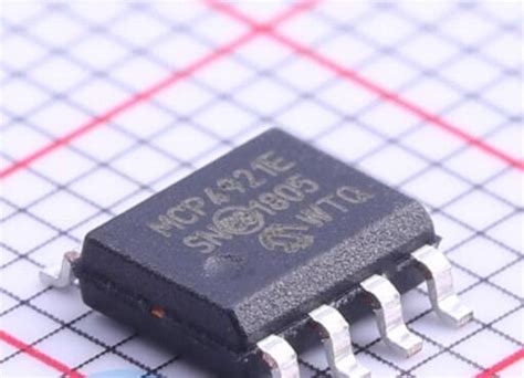 Mcp4921 Esn Dac 1 Ch Resistor String 12 Bit 8 Pin Soic Ic Mcp4921 E