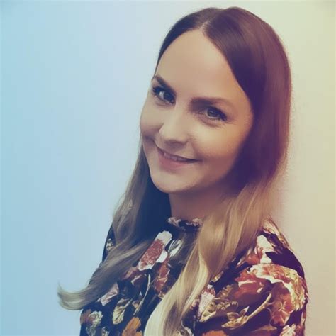 Carmen Wegeners Instagram Twitter And Facebook On Idcrawl