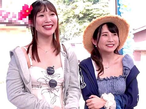[ﾏｼﾞｯｸﾐﾗｰ号]素人ナンパ‼『え 水着で勝てるわけないじゃんw』20歳の女子大生たちが野球拳に挑戦
