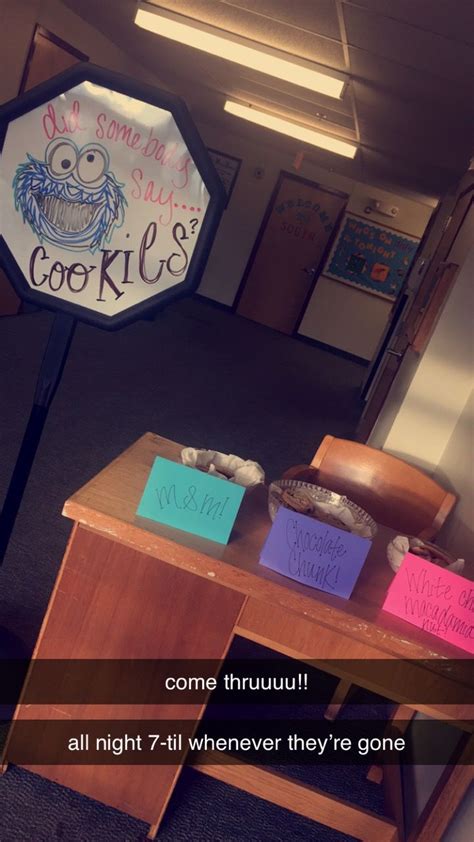 Pin By Cassandra Swanson On Ra Stuff Idea Resident Assistant Programs Resident Assistant